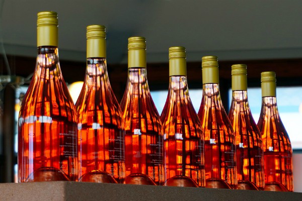 Nekoliko saveta o proizvodnji sve popularnijih roze vina | Poljosfera