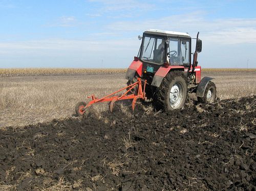 Osnovna obrada važna i za zemljište i za gajene biljke | Poljosfera