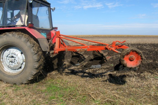 Podešavanje pluga po dužini i širini - Saveti | Poljosfera